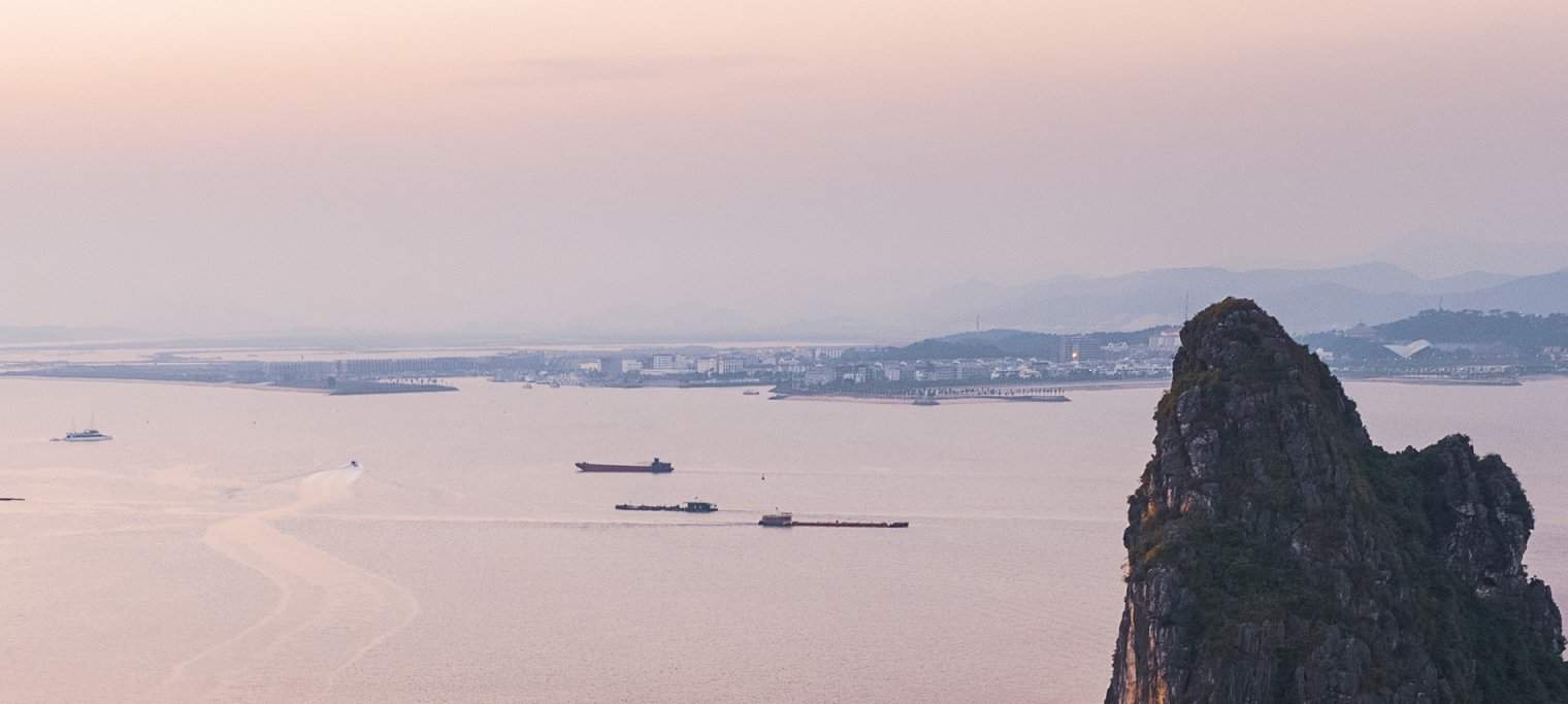 Lan Ha Bay Excursion by 5 Stars Dragon Bay Cruise, Vietnam - Klook ...